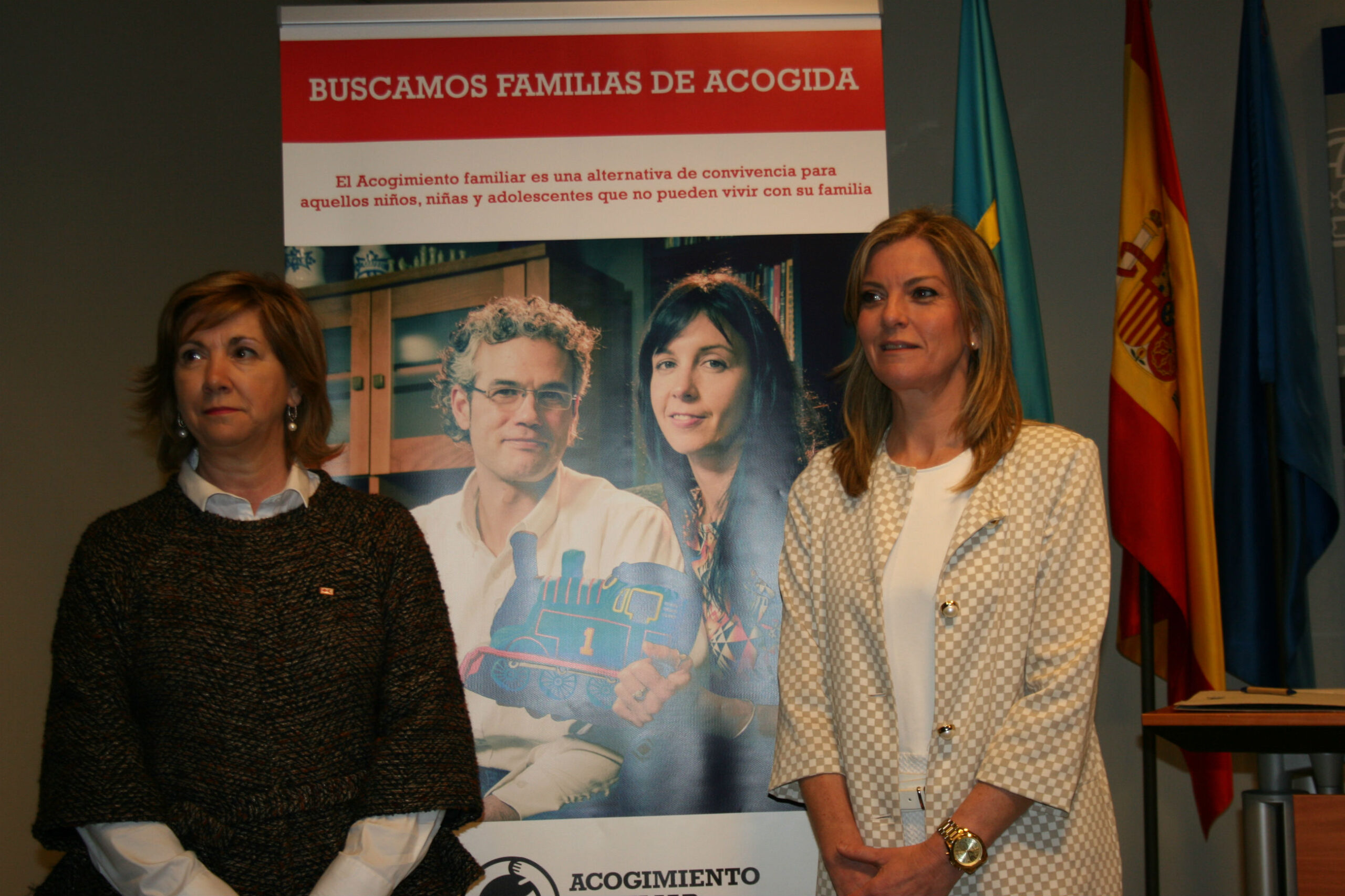 Graciela Blanco presenta la campaña «En familia, por derecho» | Candás 365